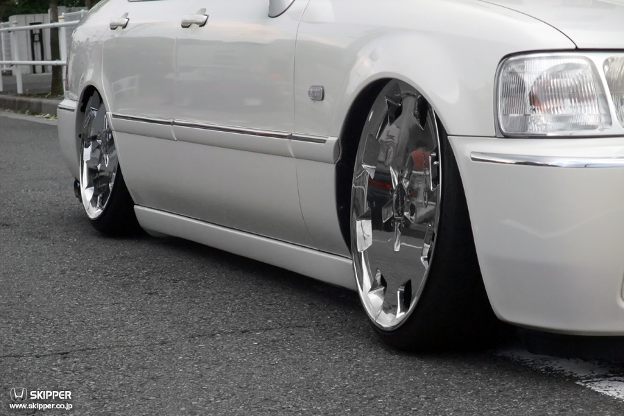 HONDA LEGEND(KA9） | ハイドロ・エアロパーツ・カードレスアップのプロショップ