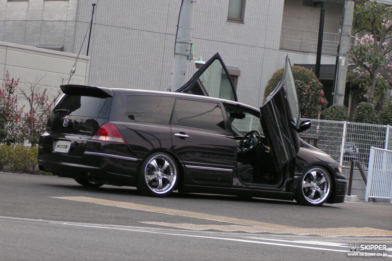 HONDA ODYSSSY（RB1）専用キット対応 | ハイドロ・エアロパーツ・カードレスアップのプロショップ